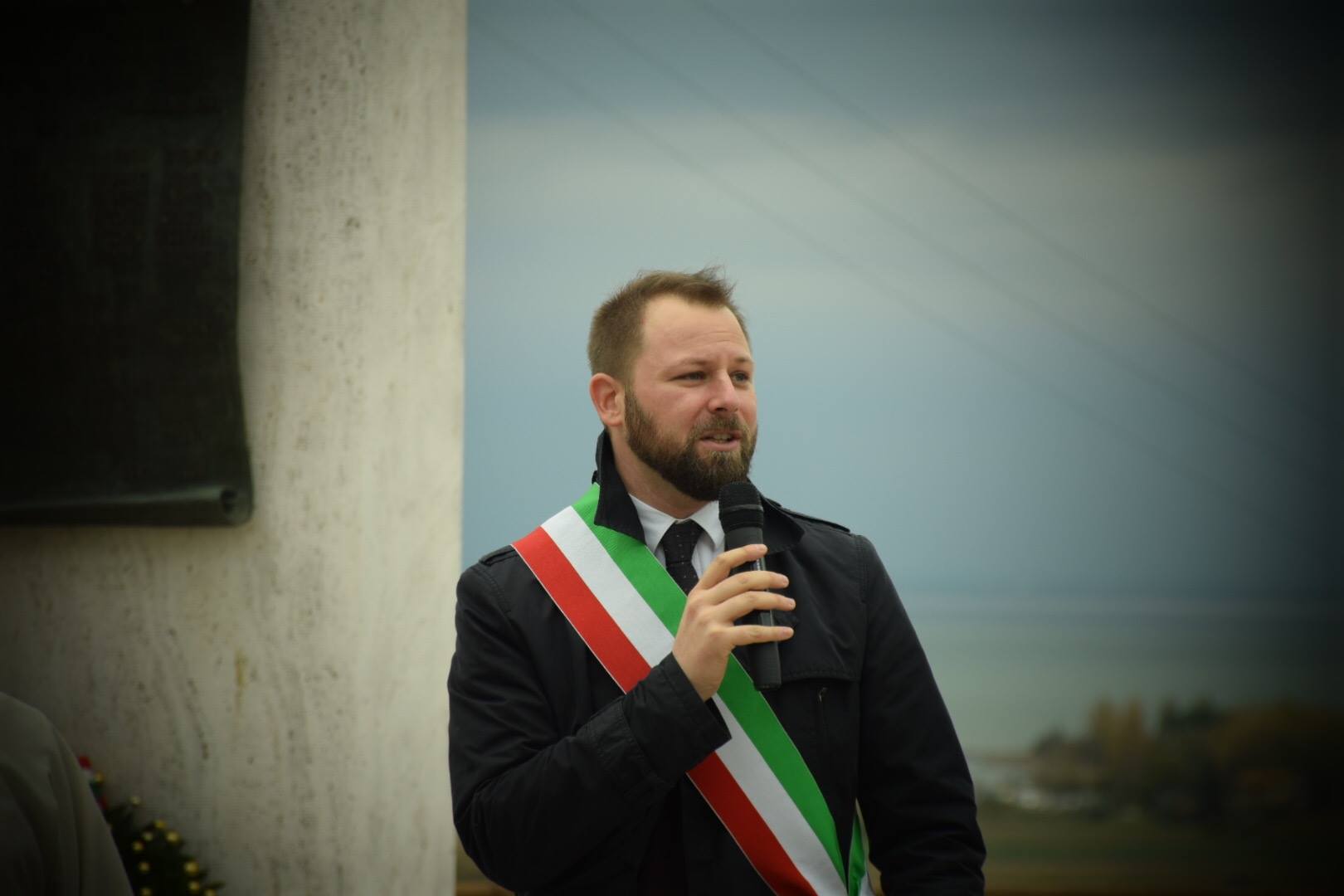Manifesti Pro vita, sindaco di Magione, Chiodini, replica a De Vincenzi