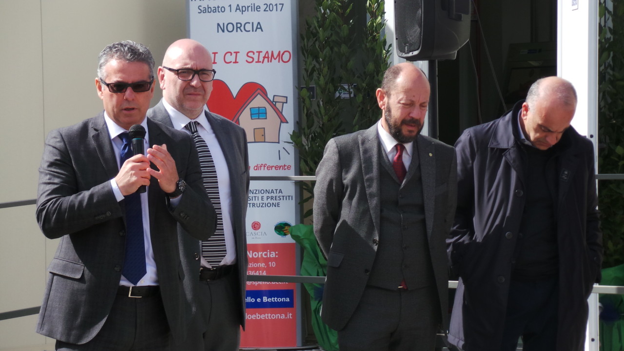 Container della BCC, finanza a Norcia, ispezione è ancora in corso