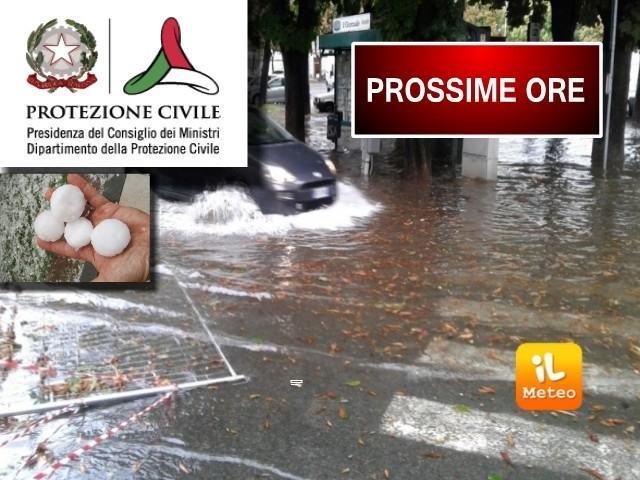 Meteo, allerta arancione e gialla per temporali su 12 Regioni, ecco dove