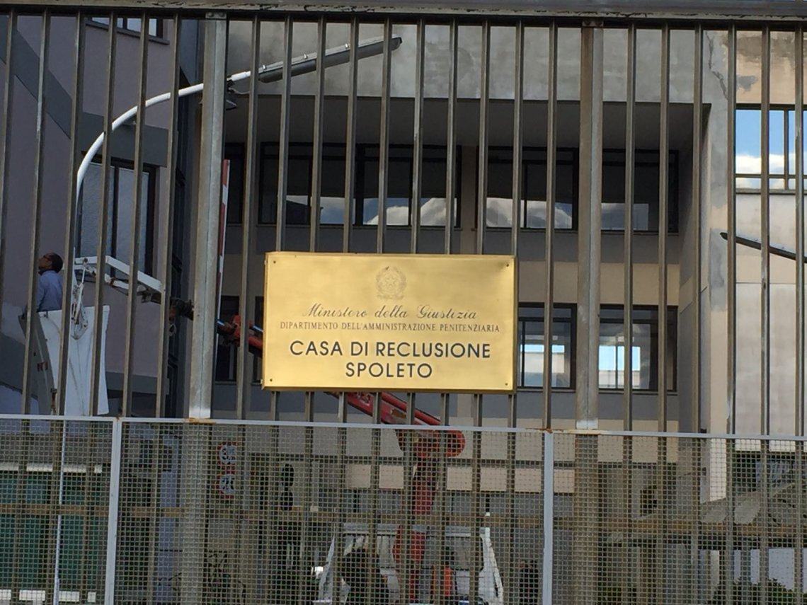 Carcere Spoleto invivibile per agenti, chiesta ispezione ministeriale