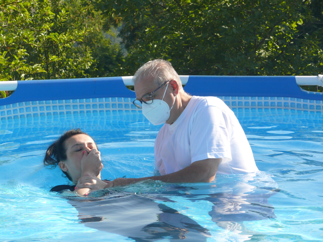 A 90 anni si battezza come Testimone di Geova, 5.000 dall’Umbria