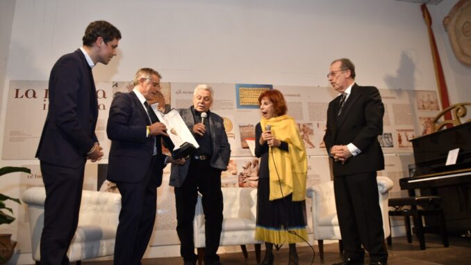 Etrusco d’oro 2022 a Simona Marchini, 20esimo anno di Velimna