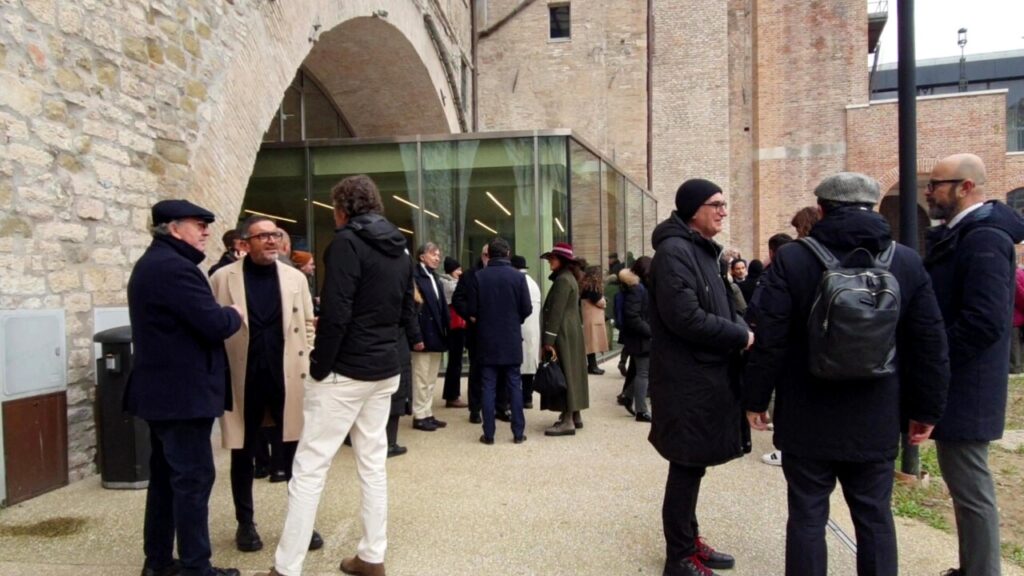 Inaugurata la biblioteca degli Arconi, una bella struttura
