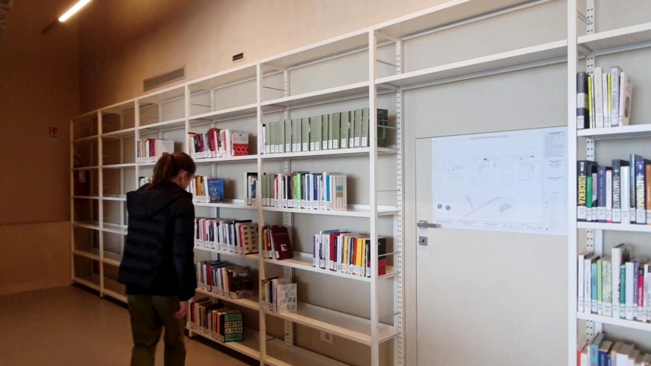Inaugurata la biblioteca degli Arconi, una bella struttura
