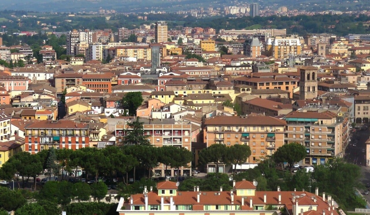 Morto Claudio Ratini, icona della poesia dialettale a Terni
