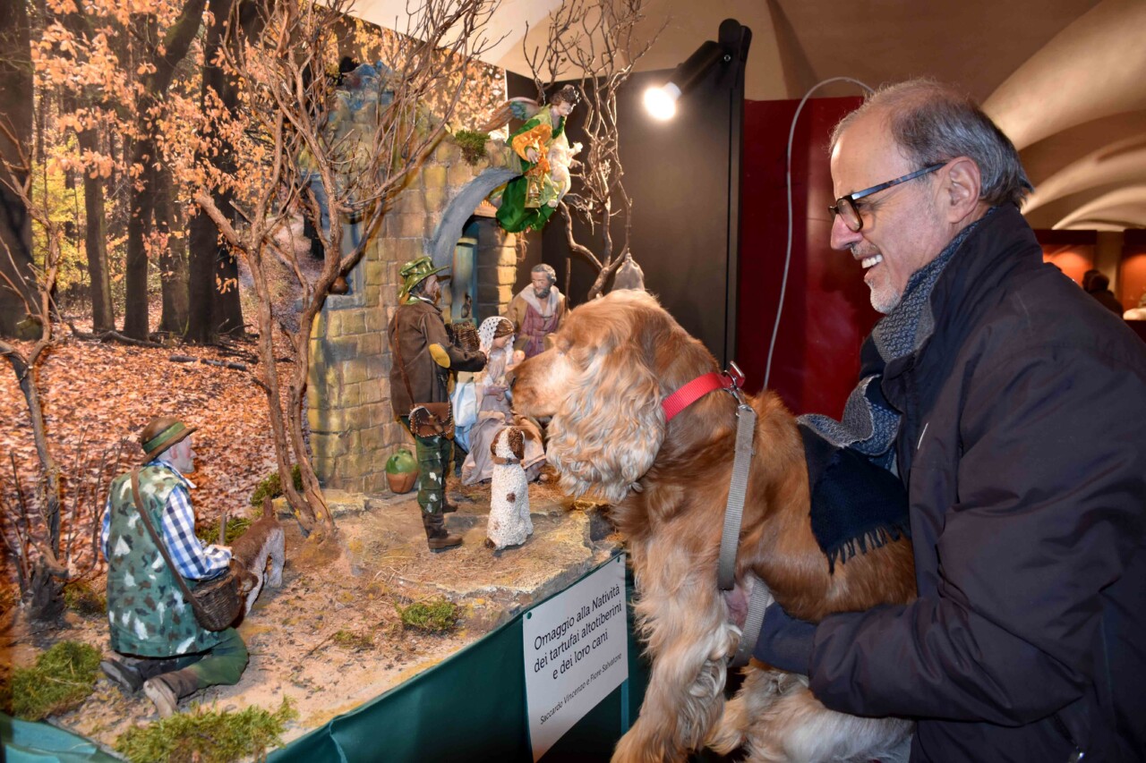 La Storia Emozionante di Leo, il Cane Cieco e il presepe