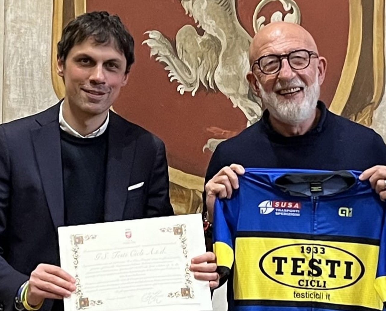 Omaggio di Perugia alla Storica Squadra Ciclistica Testi Cicli