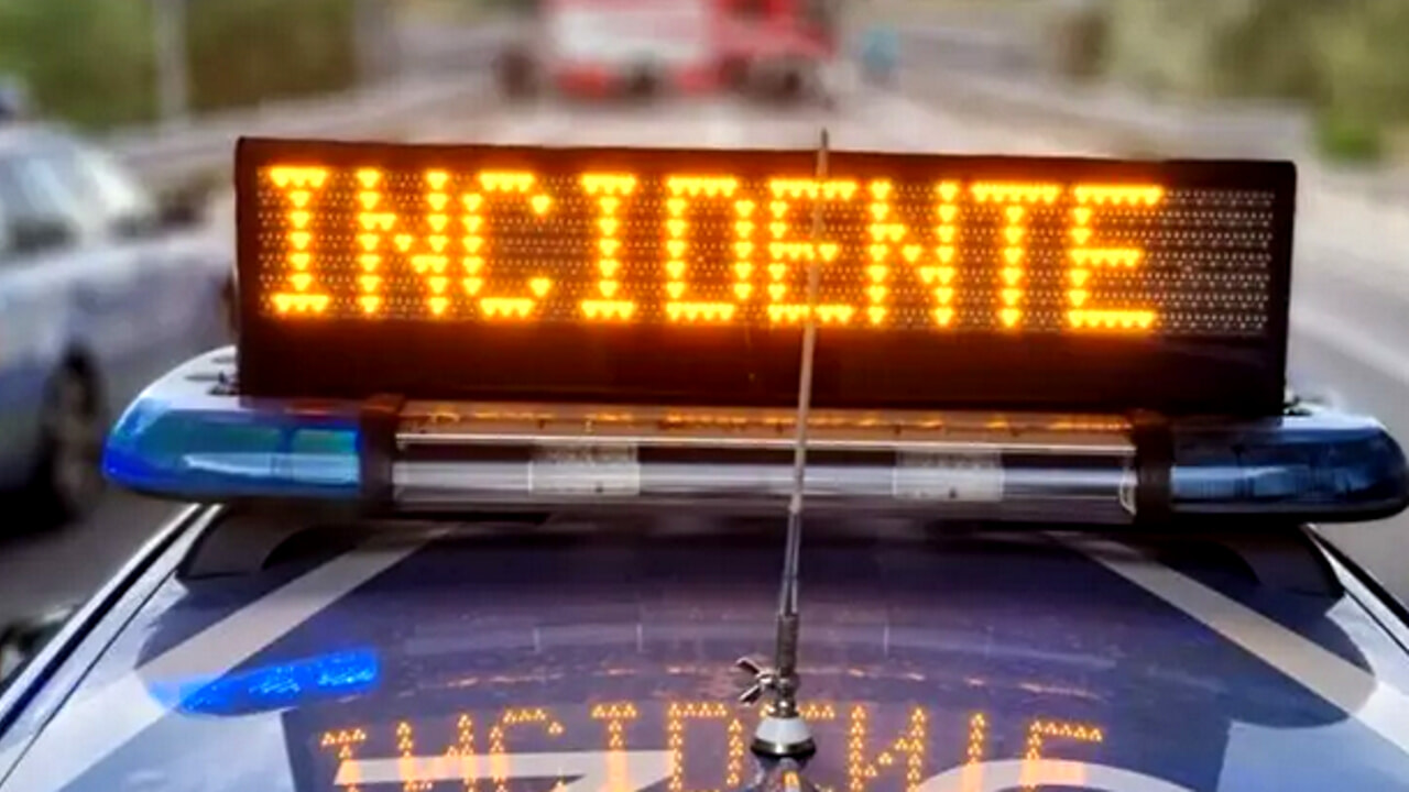 Sei veicoli coinvolti in un incidente stradale in A1
