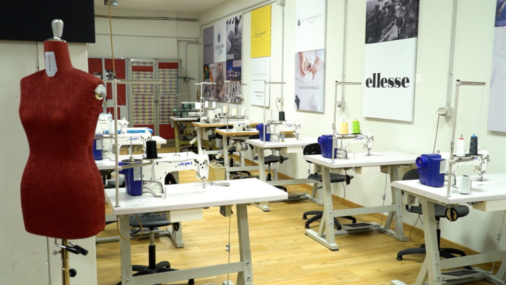 Inaugurato il laboratorio confezioni dell'Istituto Professionale “Orfini”