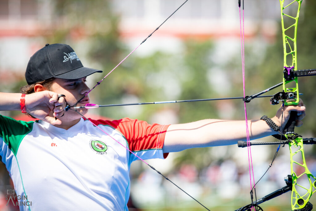 Lorenzo Gubbini domina in Turchia: doppio oro e record
