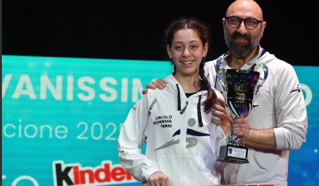 Viola Martini è vicecampionessa italiana di scherma